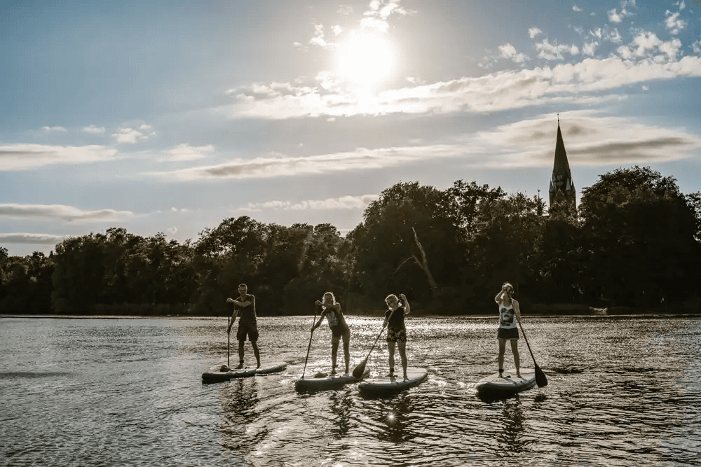 SUP Spot: HEIUKI Stand Up Paddle Verleih Unterach, Attersee - SUPscout